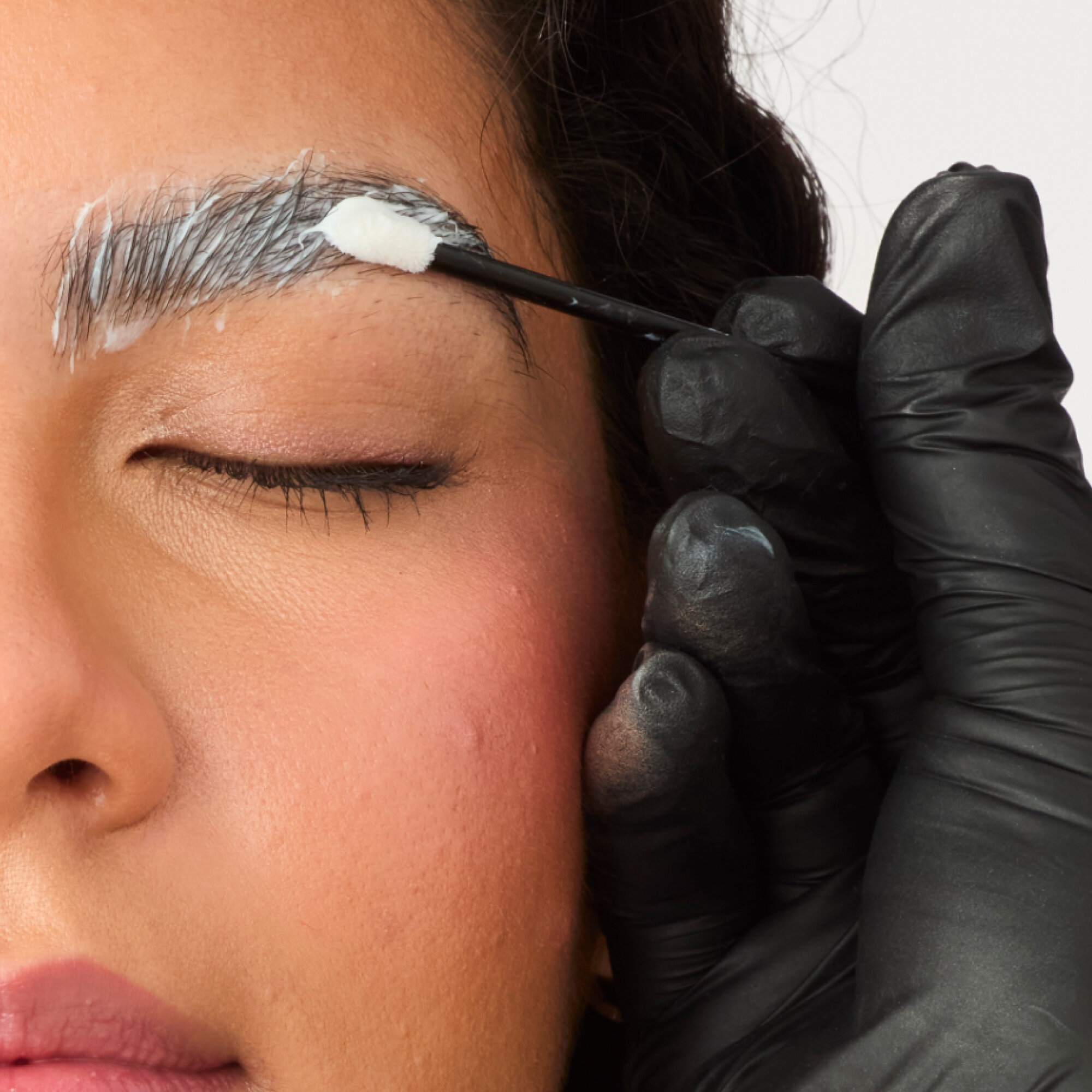 Brow Lamination Services | Benefit Cosmetics